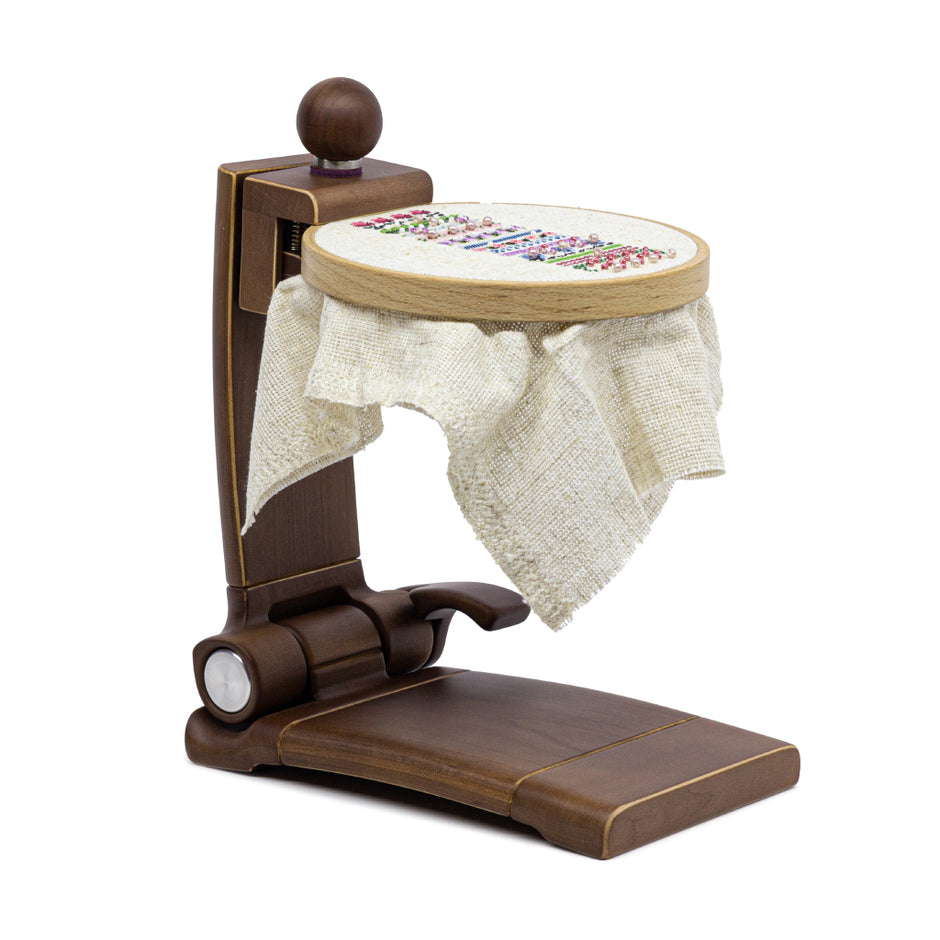 Cross Stitch Stand Modern – Velke Potoky